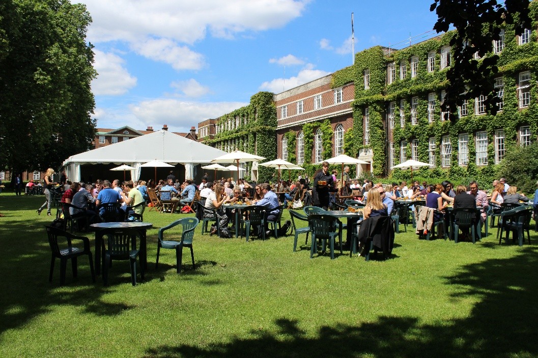 A complete guide for weatherproofing your outdoor wedding